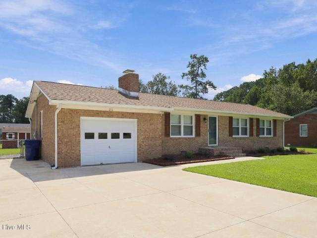 216 Dogwood Street