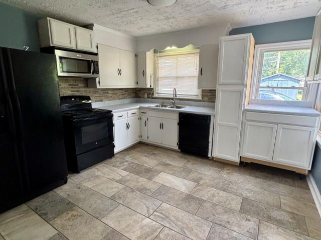 216 Daleview Ave