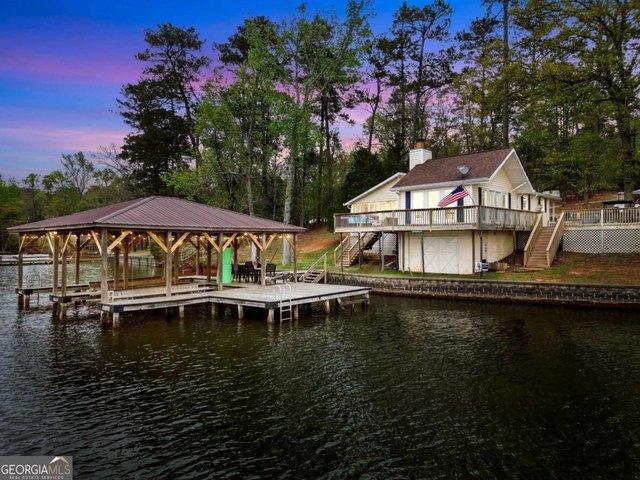216 Deep Water Rd, Mansfield, GA 30055