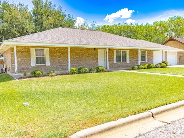 216 E Montana Drive