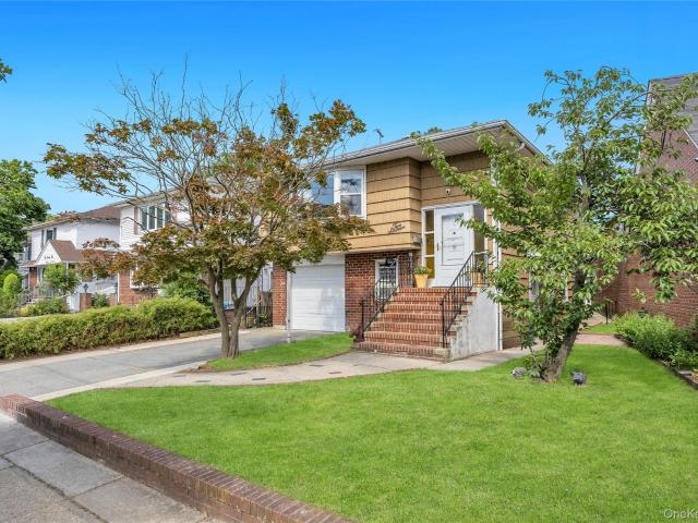 216 Earle Avenue