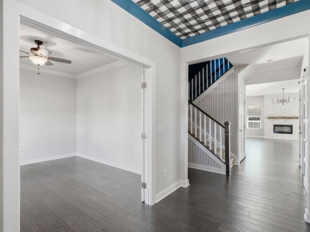 216 Edwin Ellis Drive