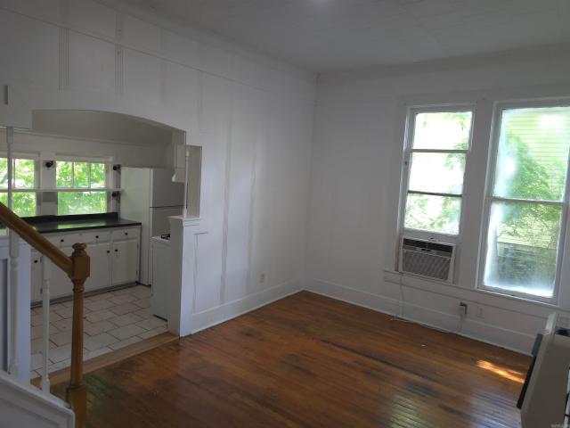 216 Elizabeth Terrace