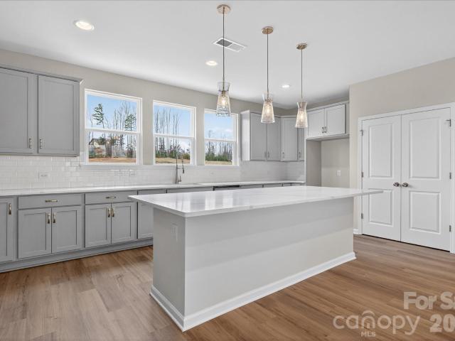 216 Ferebee Pl, Unit BRX0084, Charlotte, NC 28213 | Compass