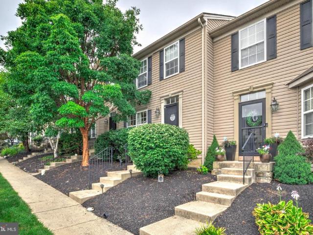 216 Knollwood Road