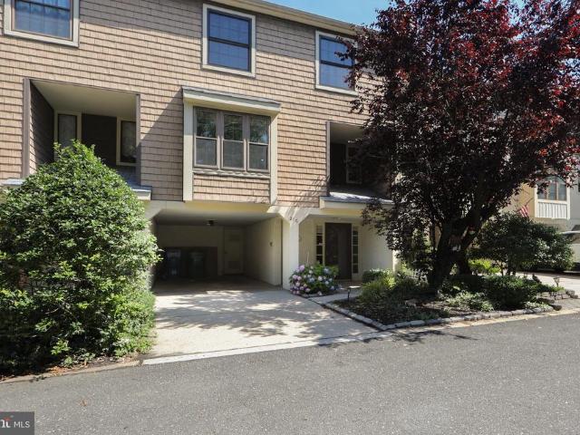 216 Kings Croft