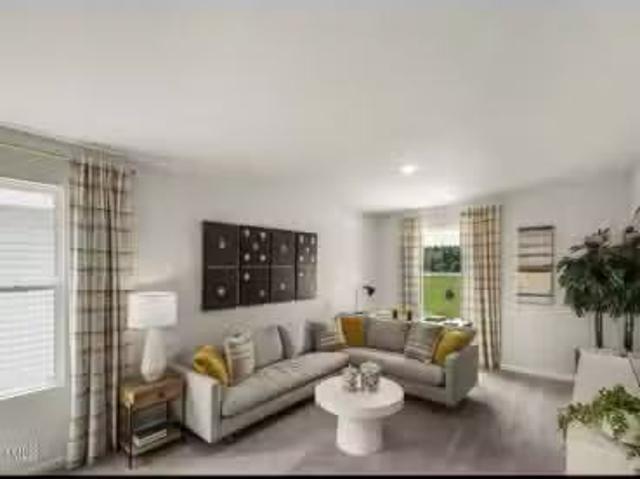 216 Horseshoe Pl, Angier, NC 27501