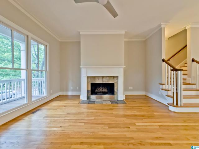 216 Hawthorn Street