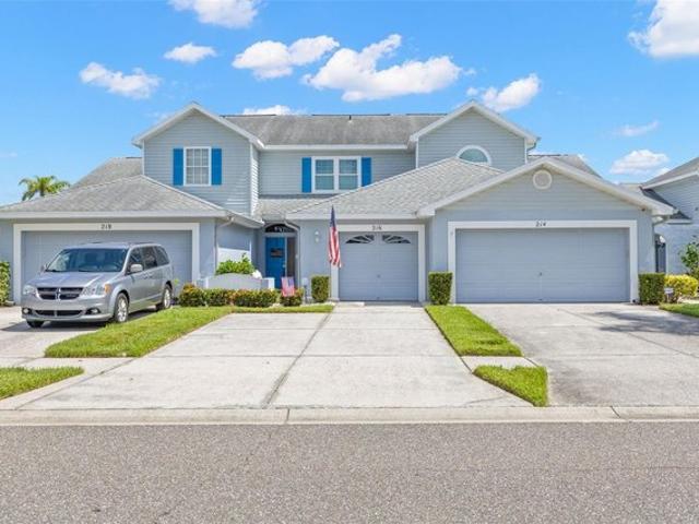 216 Hemingway Dr, Oldsmar, FL 34677