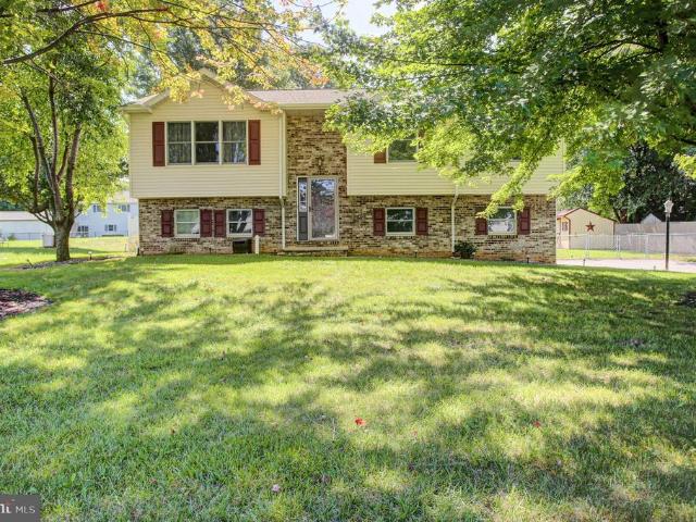 216 Hickory Lane