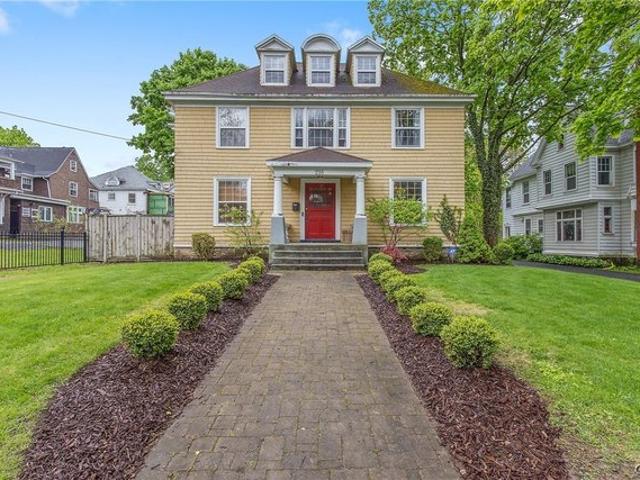 216 Highland Ave, Syracuse, NY 13203