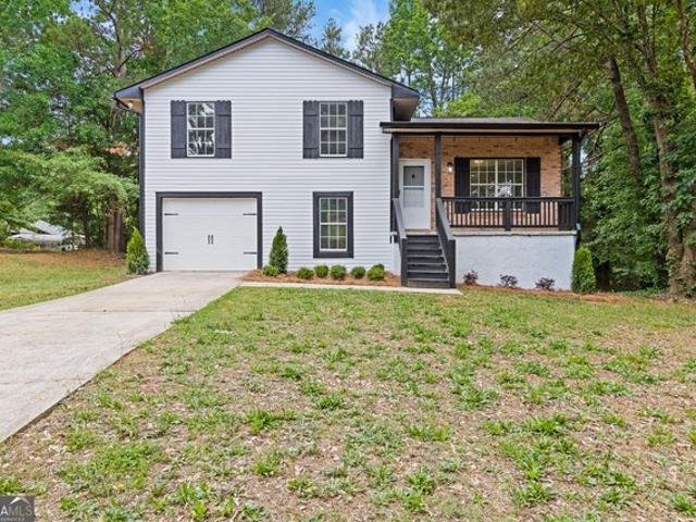 216 Highland Dr, McDonough, GA 30253