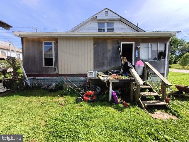 216 Juliana St
