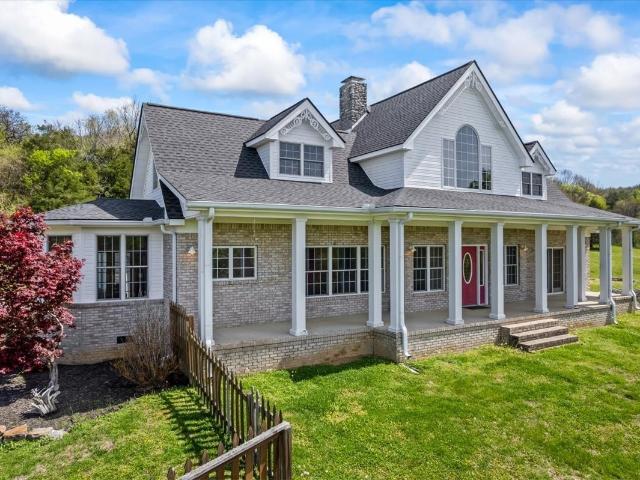 216 Old Wolf Hill Rd