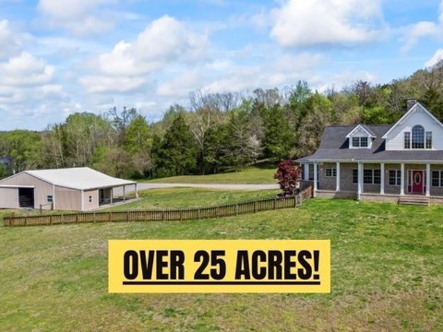 216 Old Wolf Hill Rd, Bethpage, TN 37022