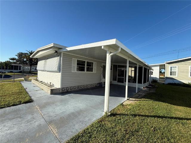 216 Outer Dr E, Venice, FL 34285 | MLS #N6141 | Compass