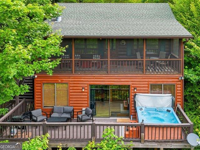 216 Laurel Creek Rd, Blue Ridge, GA 30513