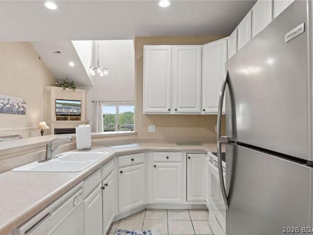 216 Lakeview Resort Boulevard 4F