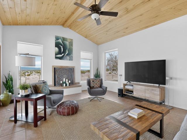 216 Moho Trail