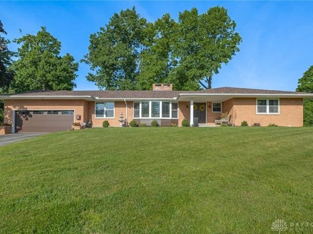 216 Mar Ken Dr, Dayton, OH 45405