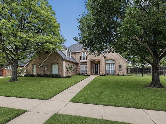 216 Mill Crossing W, Colleyville, TX 76034
