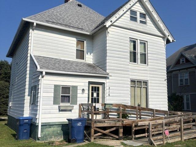 216 N Vine St, Kewanee, IL 61443