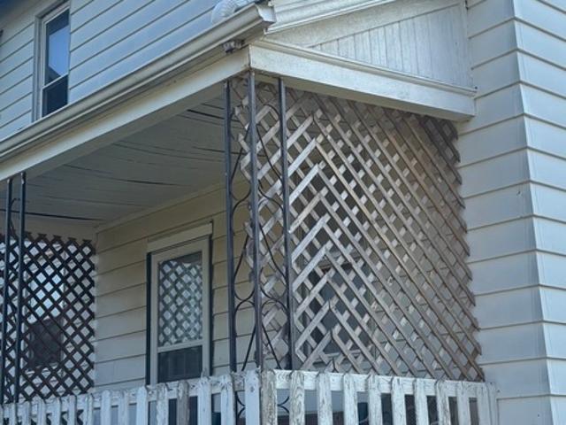 216 N Vine Street