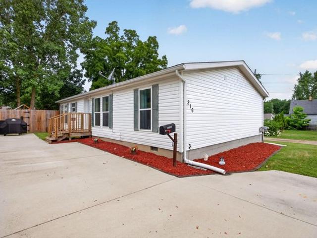 216 N Grinnell St, Jackson, MI 49202