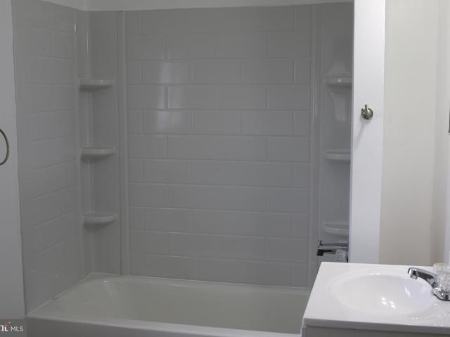 216 N Main St, Petersburg, WV 26847 | MLS #WVGT2001
