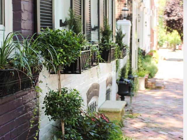 216 N Pitt St, Alexandria, VA 22314 | MLS #VAAX2054 | Compass