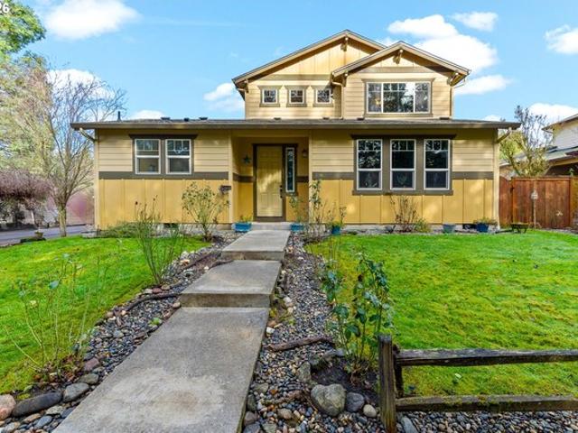 216 NW 24th St, Battle Ground, WA 98604