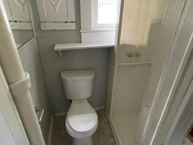 216 S 16th 1 Bedroom Apartment for Rent at 216 S 16th St, Lafayette, IN 47905 Valley Center