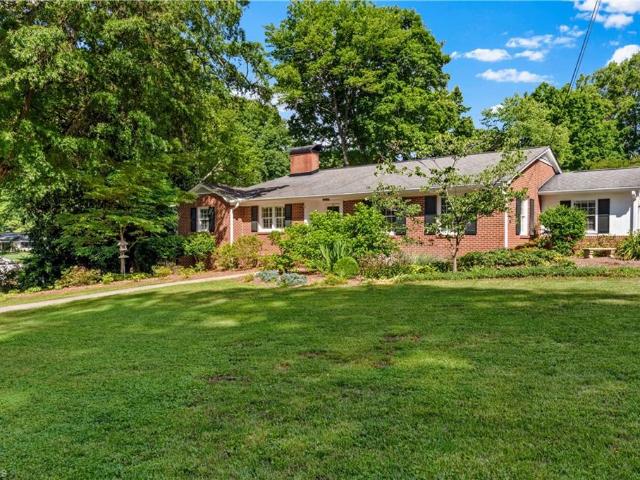 216 S Avalon Road