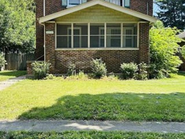 216 S London Ave, Rockford, IL 61104