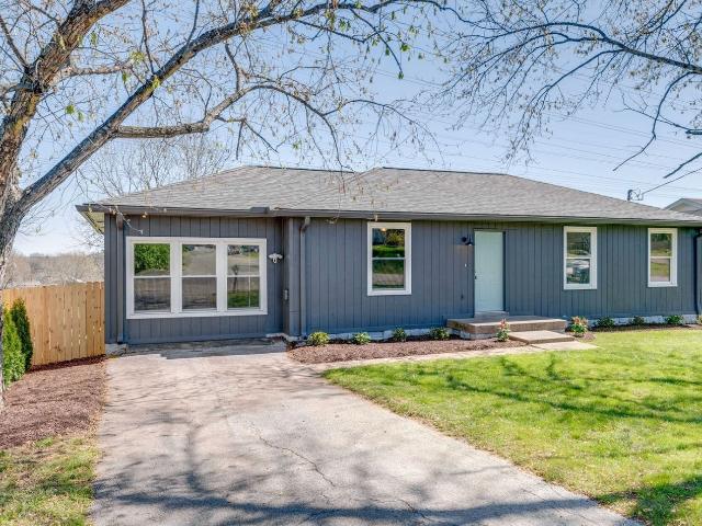 216 Slayton Dr