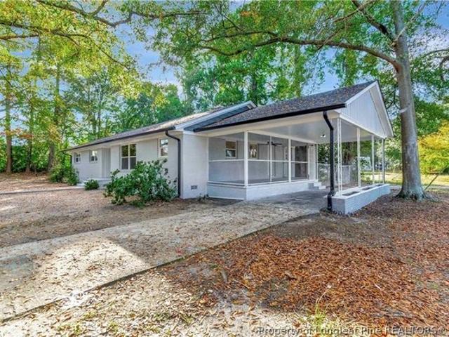 216 Speller St, Laurinburg, NC 28352