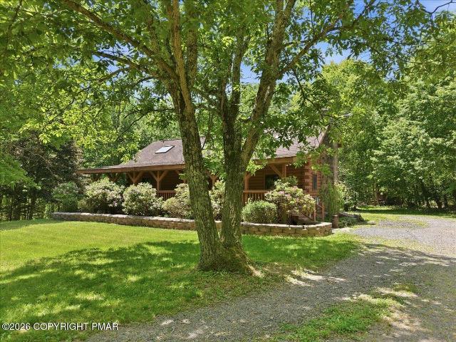 216 Sportsmans Trail