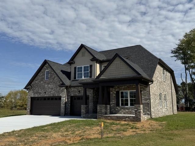 216 Spring House Dr, Manchester, TN 37355