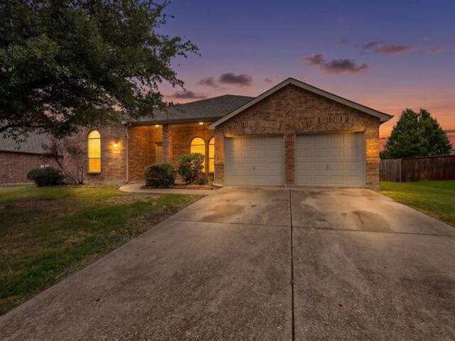 216 Spruce Trl, Forney, TX 75126