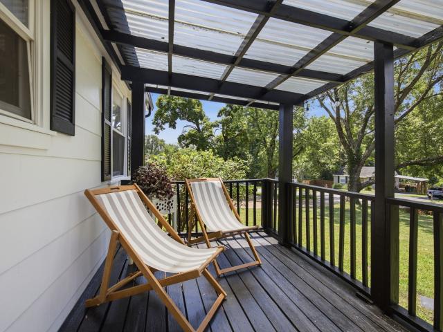 216 Stirton Rd