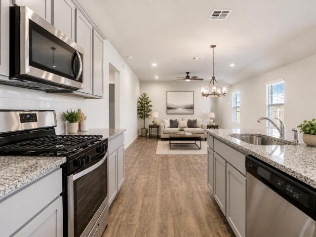 216 Strand Ln
