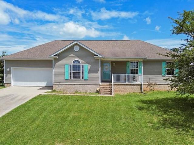 216 Surrey Way, Science Hill, KY 42553