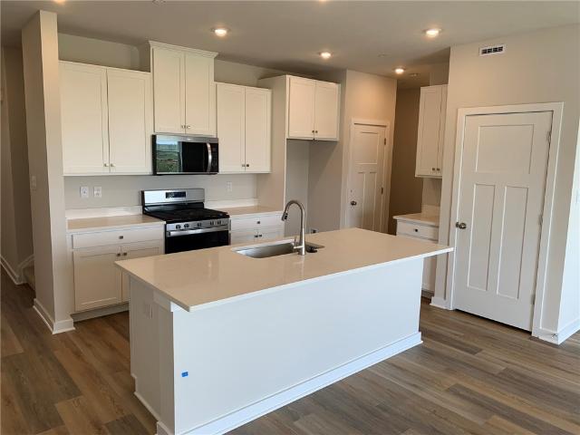216 Paddock Lane
