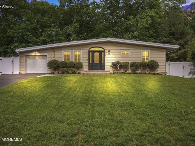 216 Parkview Ter, Lincroft, NJ 07738