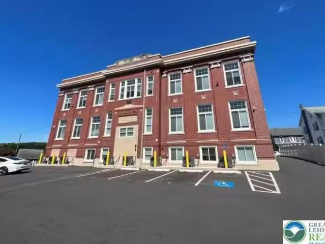 216 Penn St #11, Bath Boro, PA 18014 MLS 755672