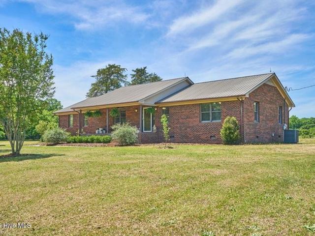 216 Phillips Rd, Bennett, NC 27208