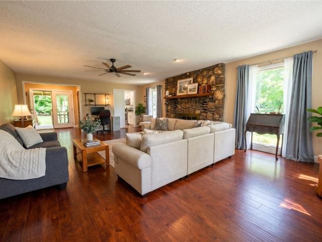216 Prestonwood