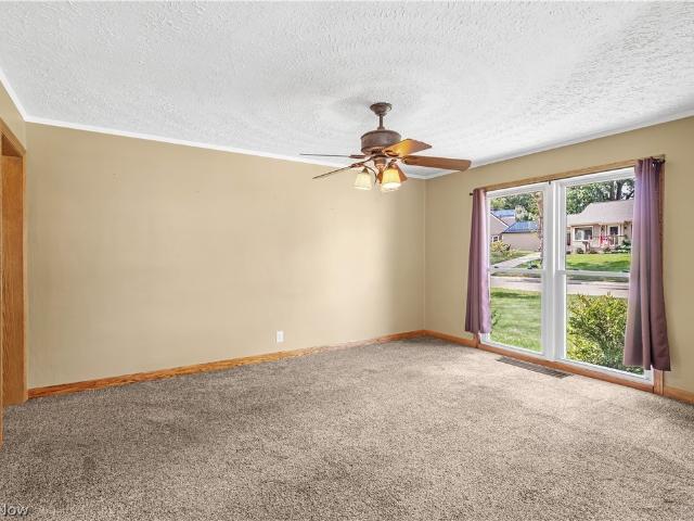 216 Rowford Avenue SW