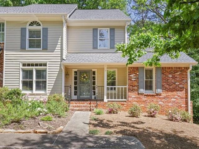 216 Riverview Trl, Roswell, GA 30075