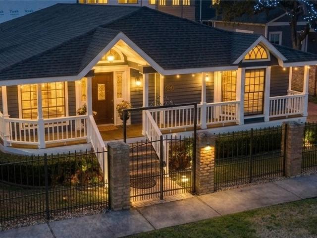 216 W 9th Street, Houston, US, TX